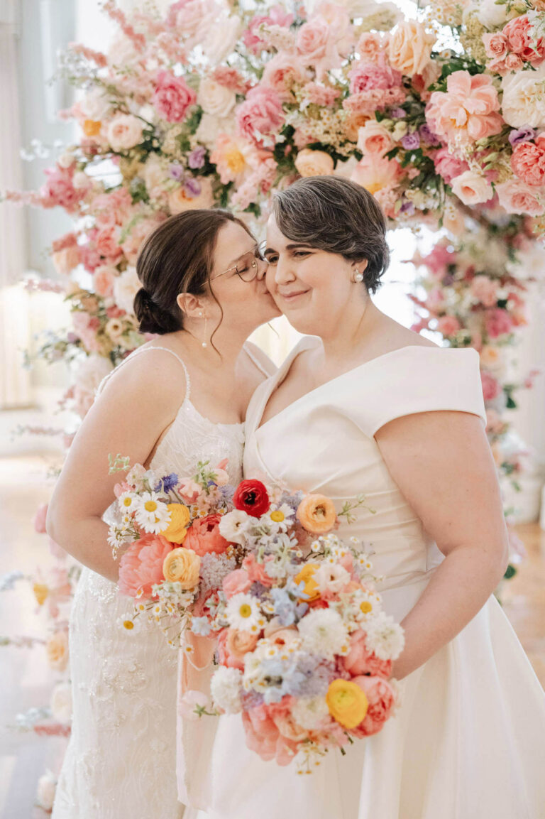 A whimsical NYC wedding at The Yale Club of Manhattan | Lena Mirisola ...